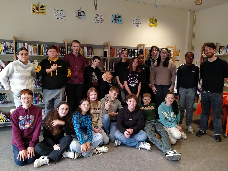 PodEduc - "L'Actu Du Jp" Émission Radio 4c Projet Emi